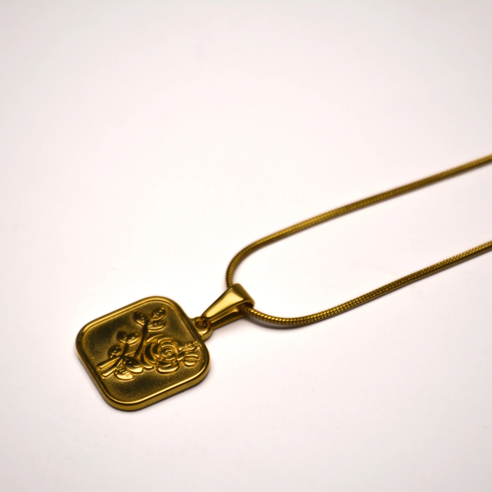 Crafted Rose Pendant - LVRG